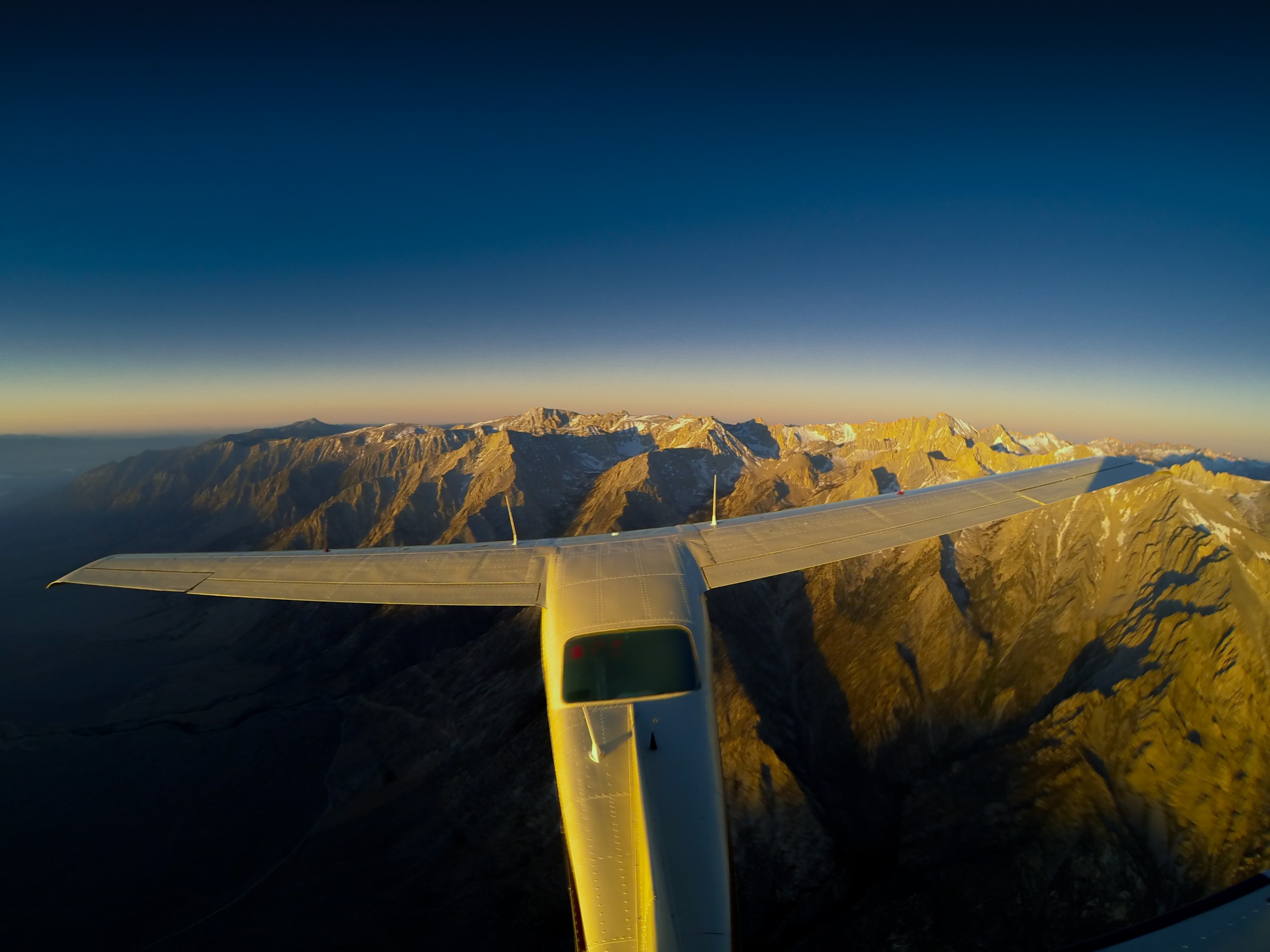 Flight Over, Up and Down the High Sierra – West Coast Flying Adventures