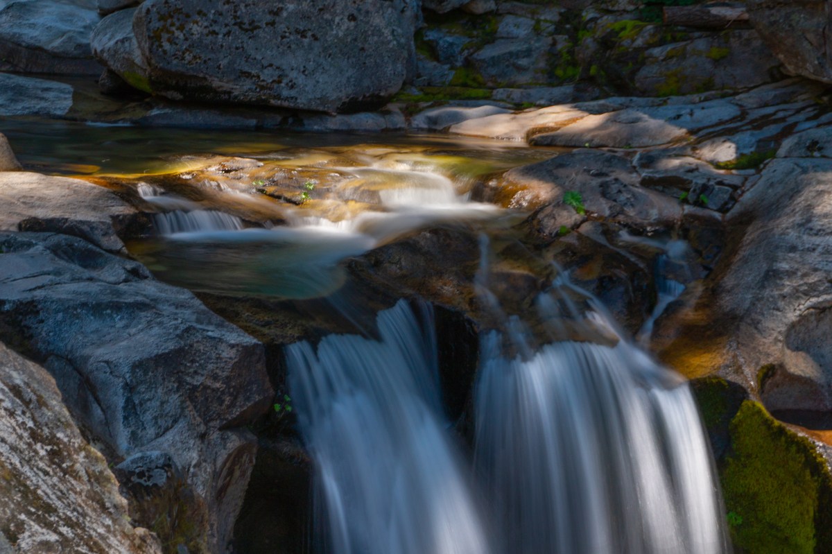 Hidden Waterfall Reveals Itself – West Coast Flying Adventures